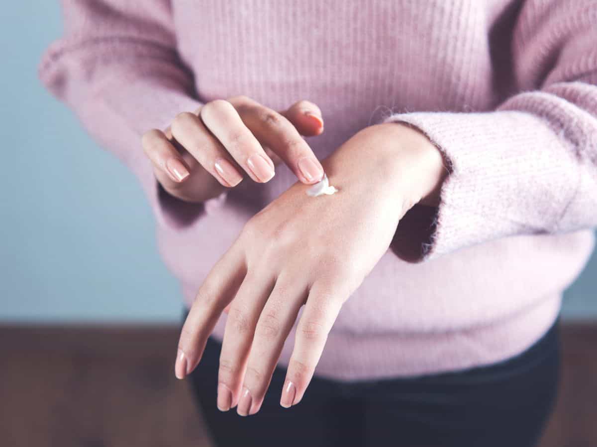 Muče vas suhe ruke? Imamo prijedloge za kreme koje doista djeluju ...